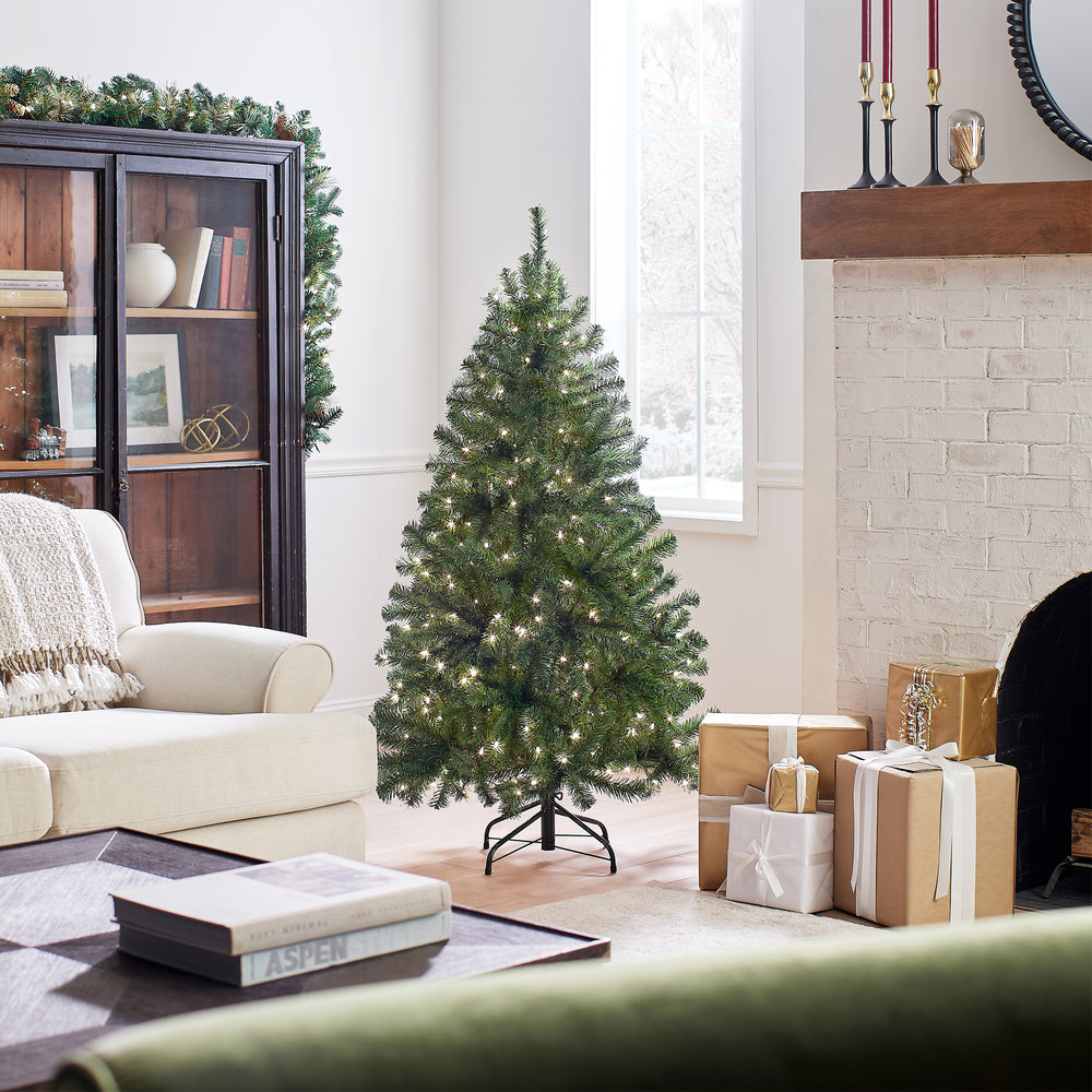 5 ft. Pre-Lit North Valley Spruce Tree with Clear Lights · National ...